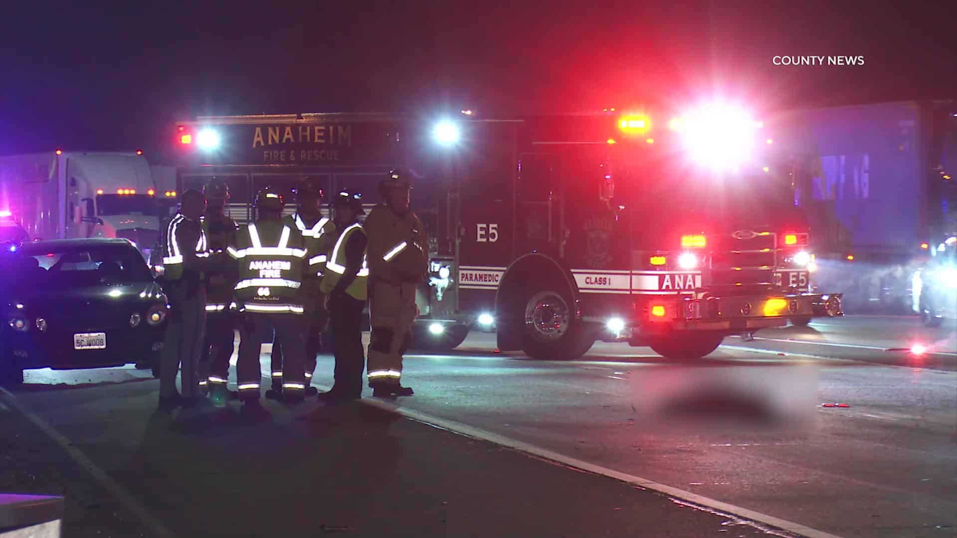 Anaheim: Pedestrian Running Across Freeway Killed - CountyNews.TV